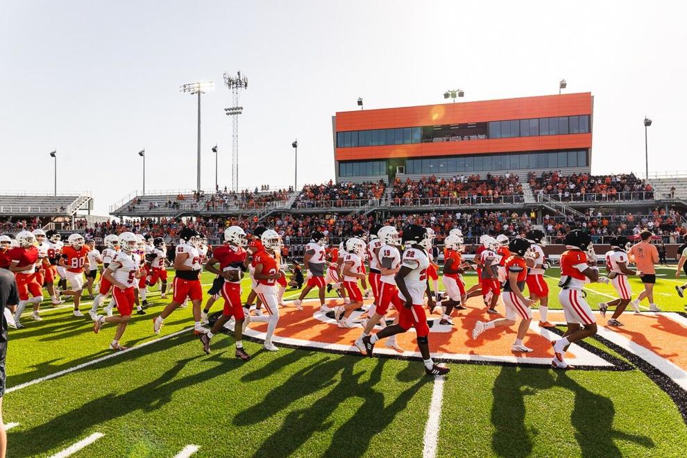 La Porte celebrates Spring game in new stadium | Sports | baytownsun.com