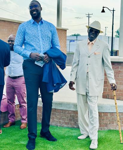 Distinguished gentlemen gather | Local | baytownsun.com