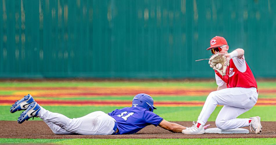 Eagles claim area title | Sports | baytownsun.com