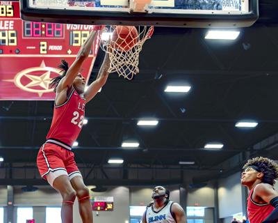 Navs down Blinn, face Trinity Valley in semis | Sports | baytownsun.com