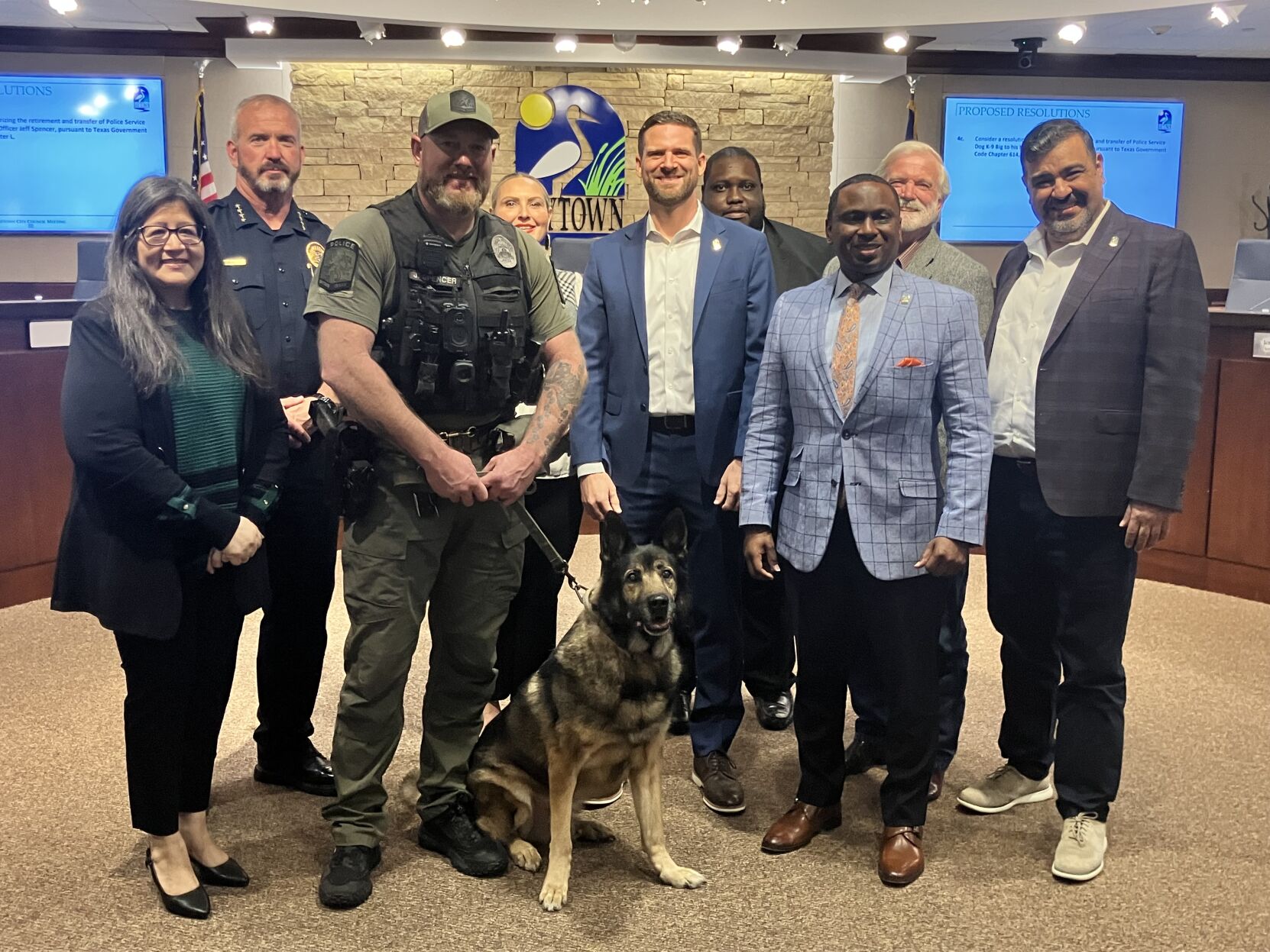 Baytown police retire two K9s | Local | baytownsun.com