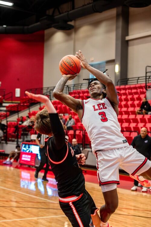 Lee College hoops ready for conference play | Sports | baytownsun.com