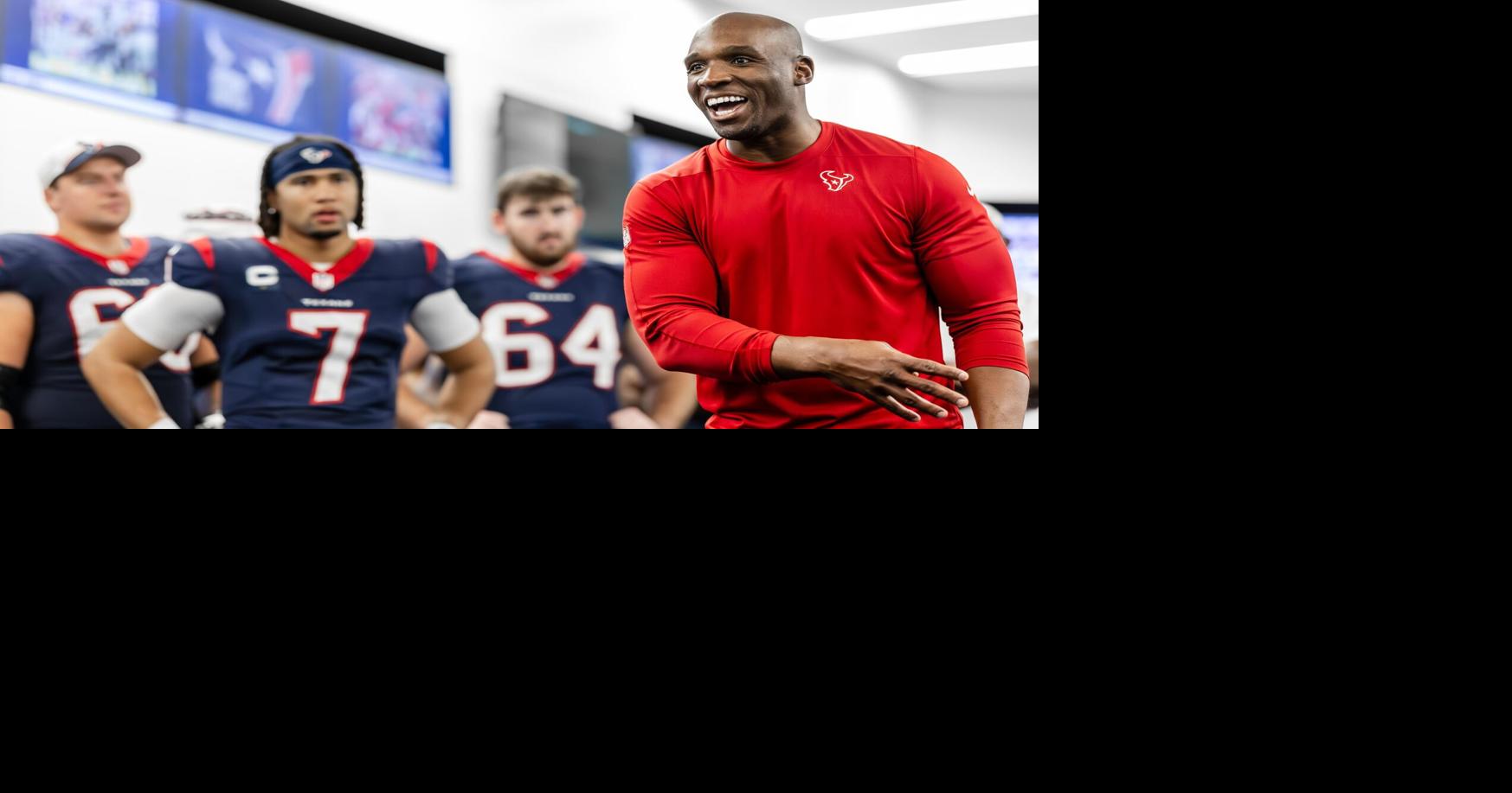 Happy locker room | | baytownsun.com