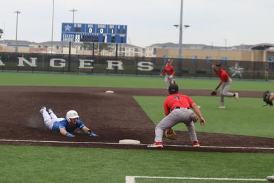 Tournament provides final tune-up before district | Sports | baytownsun.com