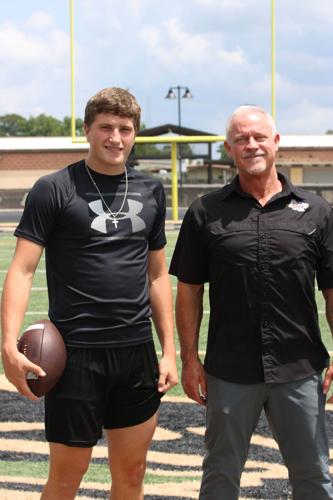 Barrier buzz is alive in Anahuac | Sports | baytownsun.com