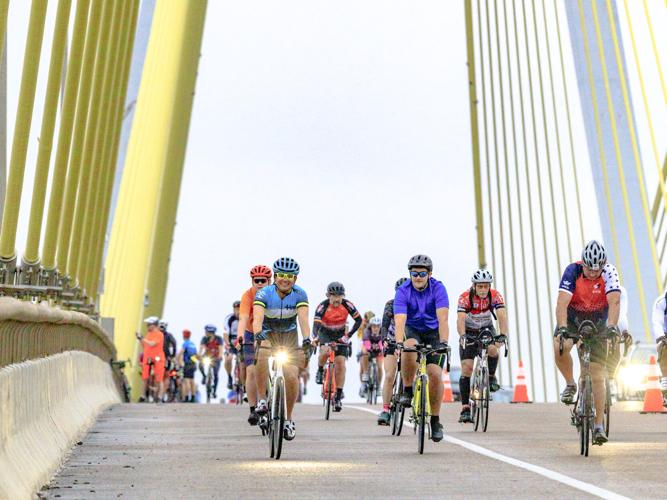 Gator Ride brightens day | News | baytownsun.com