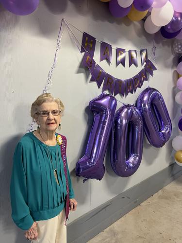Faye Sharp reaches century mark | Local | baytownsun.com