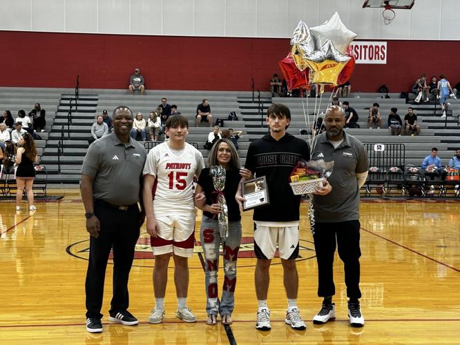 Patriots close final home game with senior night win | Sports ...