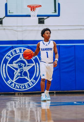 Sports Roundup — Hoops Action | Sports | baytownsun.com