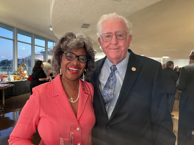 Lee College Foundation Gala returns with enthusiasm | News | baytownsun.com