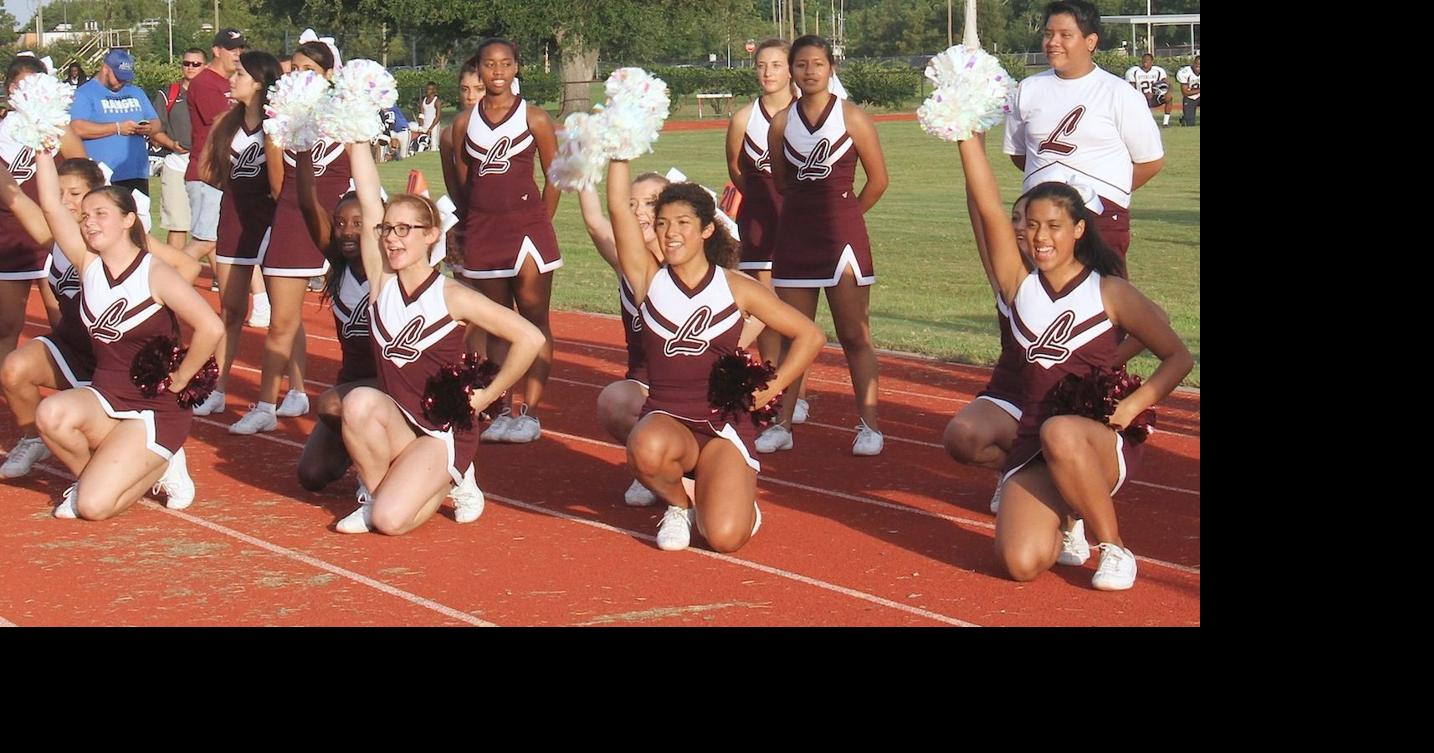 Lee cheerleaders | | baytownsun.com