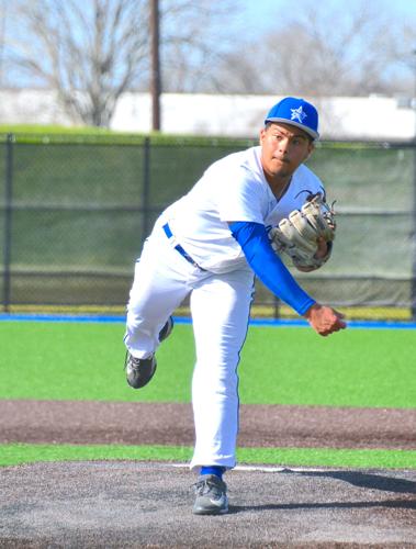 Sterling drops game one to La Porte, 5-1 | Sports | baytownsun.com