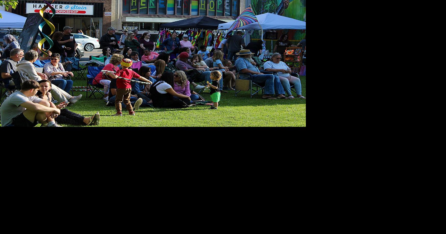 SLIDESHOW - 1st First Friday Concert | Gallery | bdtonline.com