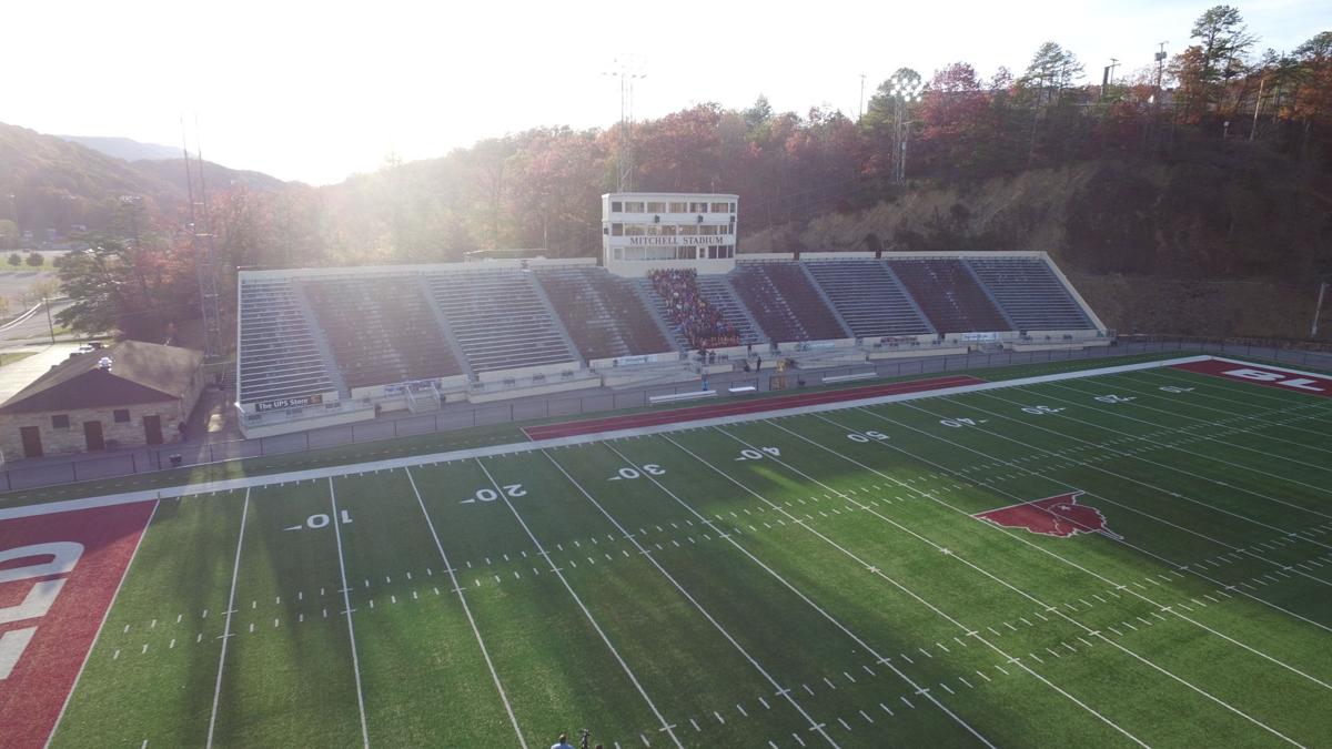 Slideshow: Community celebrates Mitchell Stadium win | Gallery ...