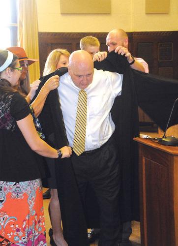 Wills sworn in as new Mercer circuit judge | News | bdtonline.com