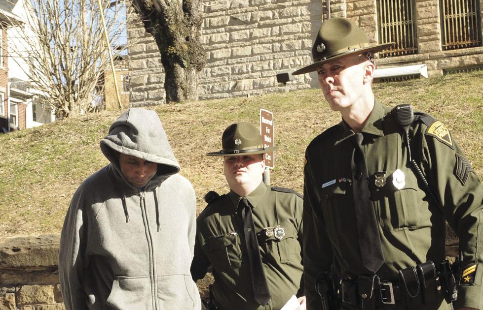 Murder Suspect Extradited Man Charged In Fatal Christmas Eve Shooting