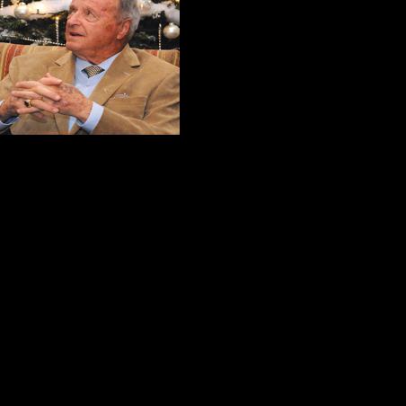 Coaching legend: Bowden appears at FCA function at Fincastle | Sports ...