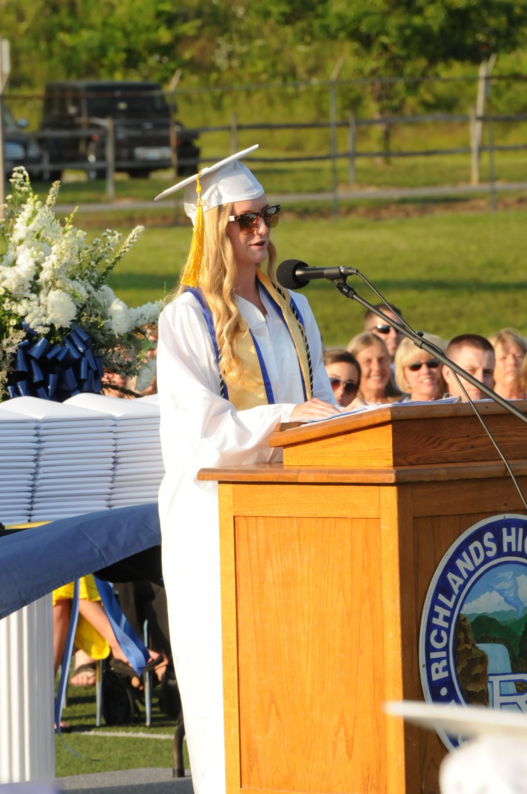 Slideshow: 2015 Richlands High School Graduation | News | bdtonline.com