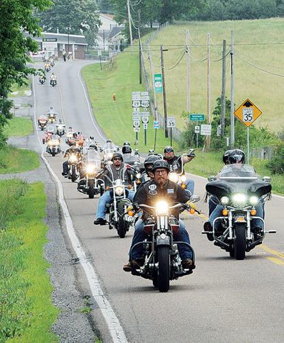 Motorcycle riders return to Tazewell County to ride ‘Back of the Dragon’ | News | bdtonline.com