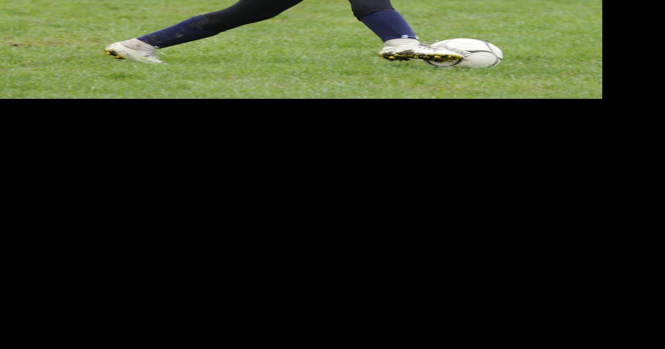 Bluefield girls soccer kicks past Mavericks | Sports | bdtonline.com