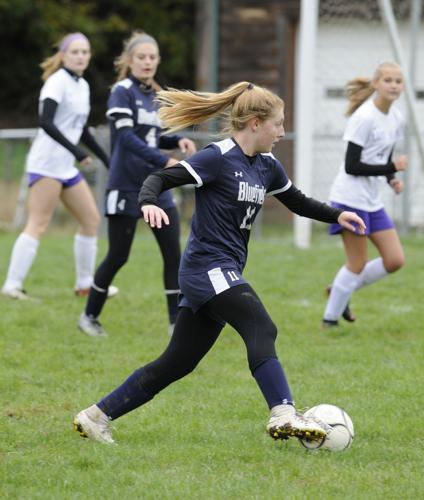 Bluefield girls soccer kicks past Mavericks | Sports | bdtonline.com