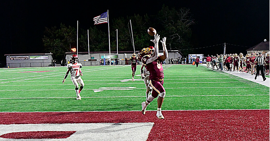 Clements has big night, Graham beats Lebanon 59-14 | Sports | bdtonline.com