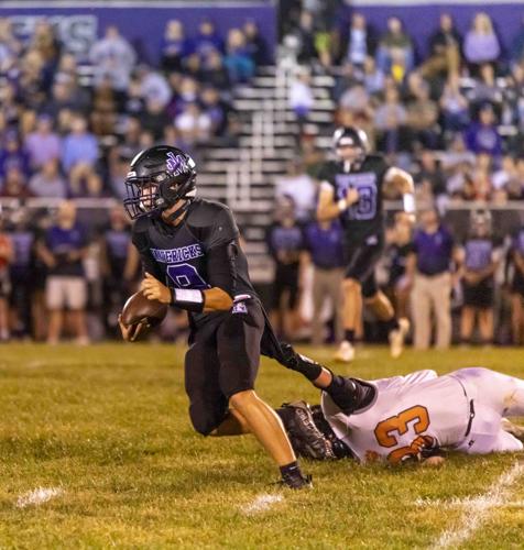 Cooper Ridgeway flirts with 200 yards rushing, Mavs crush Bobcats 50-26 ...