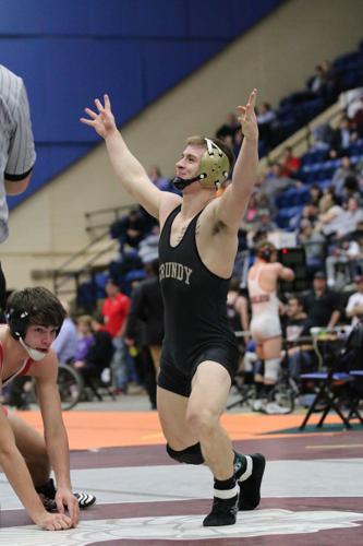 McNutt wins fourth title, leads Grundy to 21st | Sports | bdtonline.com