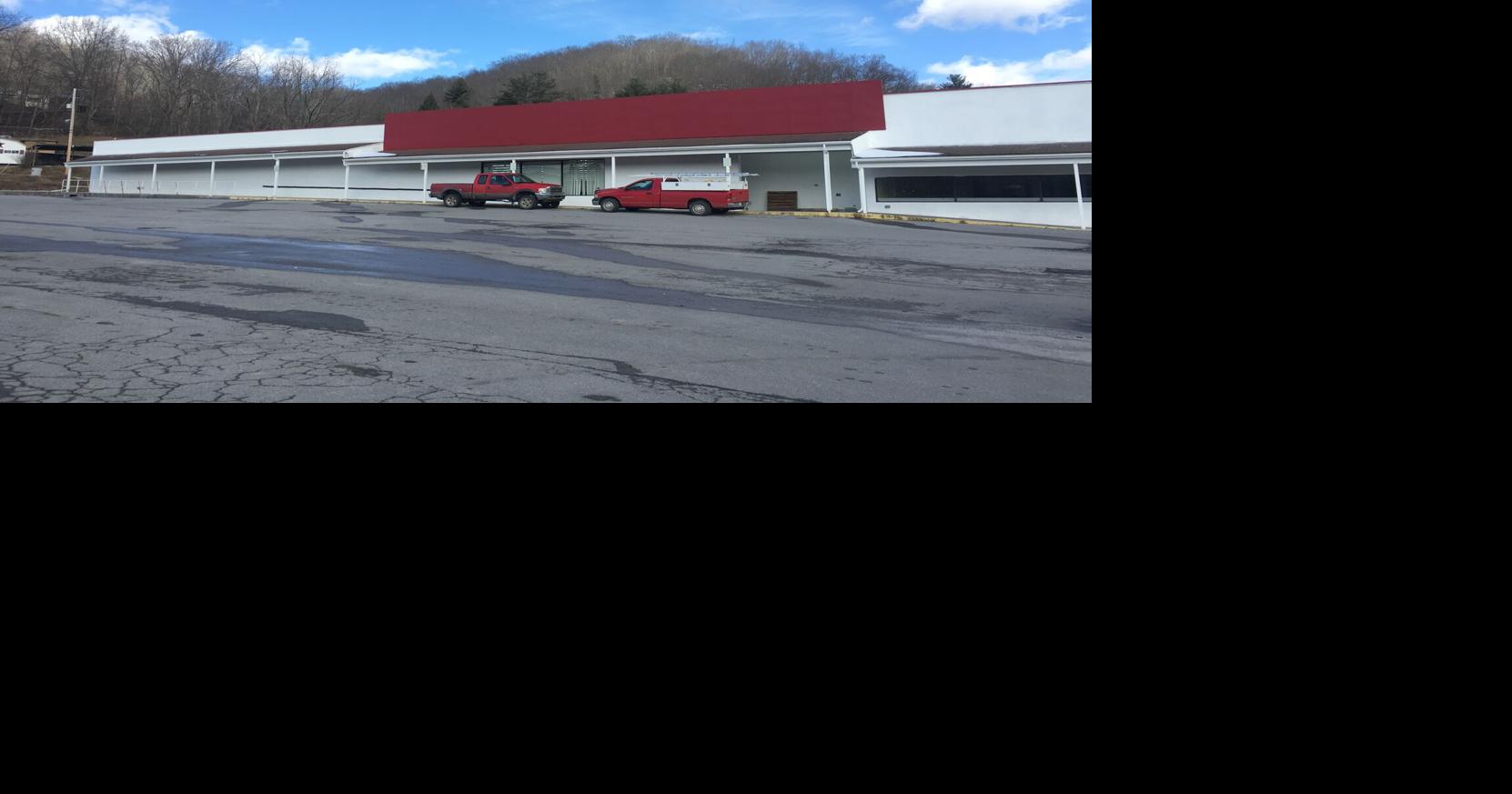 Former Save-a-Lot location will be converted into new hardware store ...