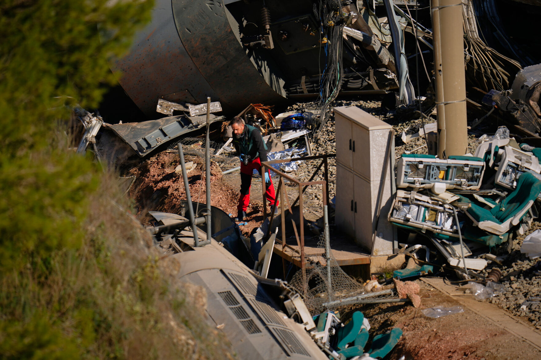 Spain Train Crash | Nation/World | bdtonline.com