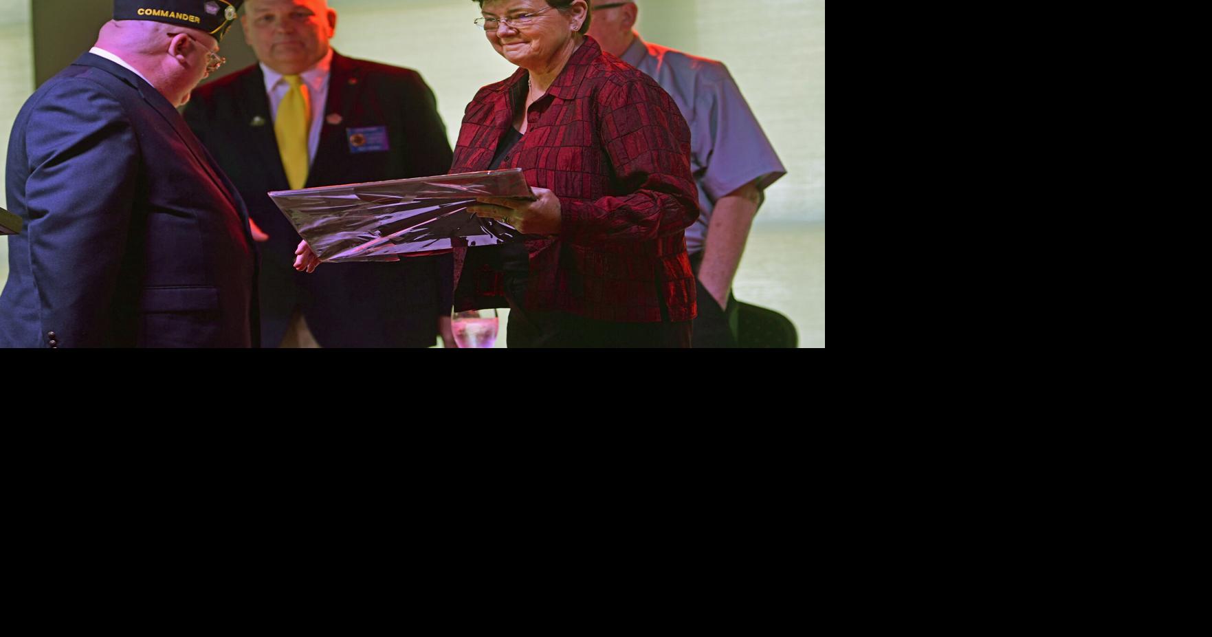 Deborah Akers presented the Distinguished Citizenship Award | News ...