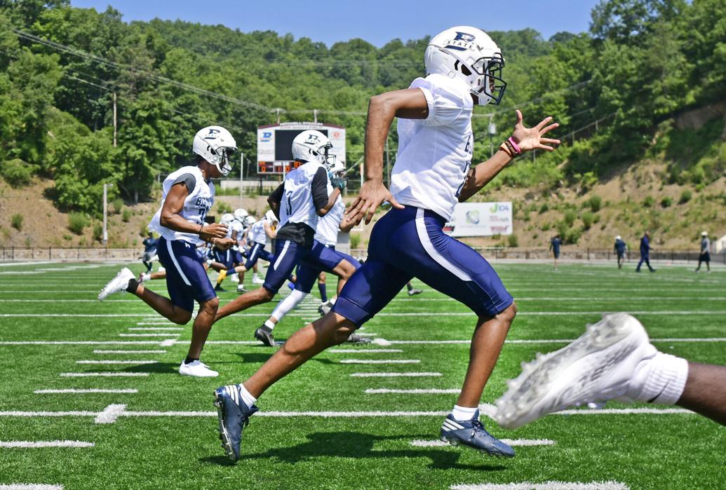 After 41 years, Big Blue football returns to its home field | Sports ...