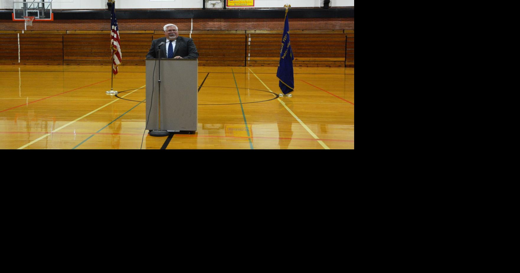 Beatrice schools say thanks to veterans