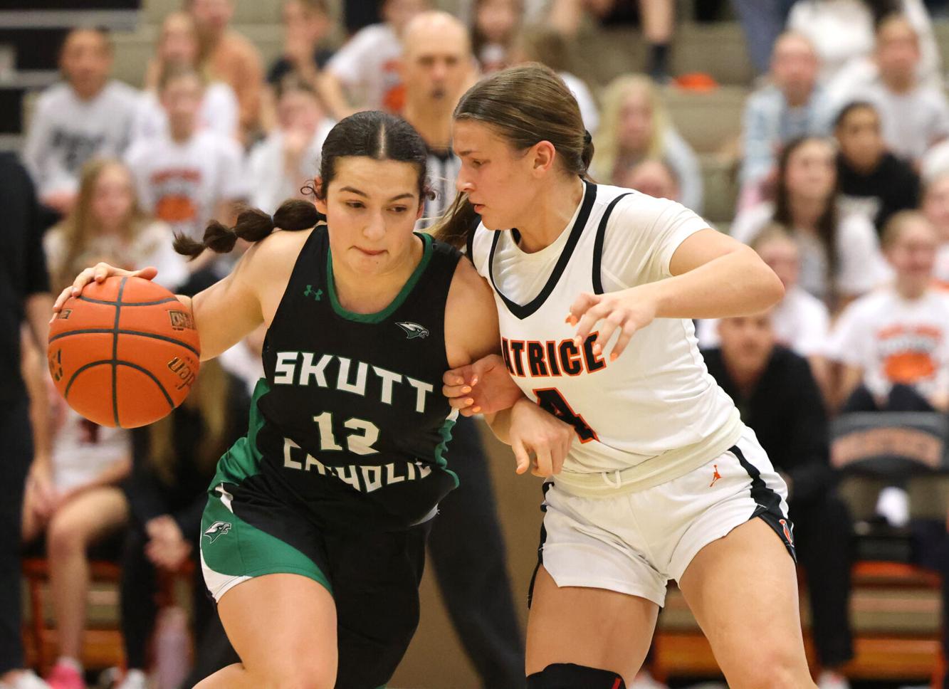 Photos: Schwisow, Beatrice claim state tournament berth