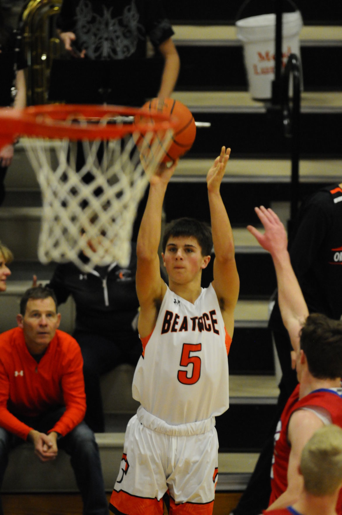 Orangemen defense clamps down in win over Crete | Basketball ...