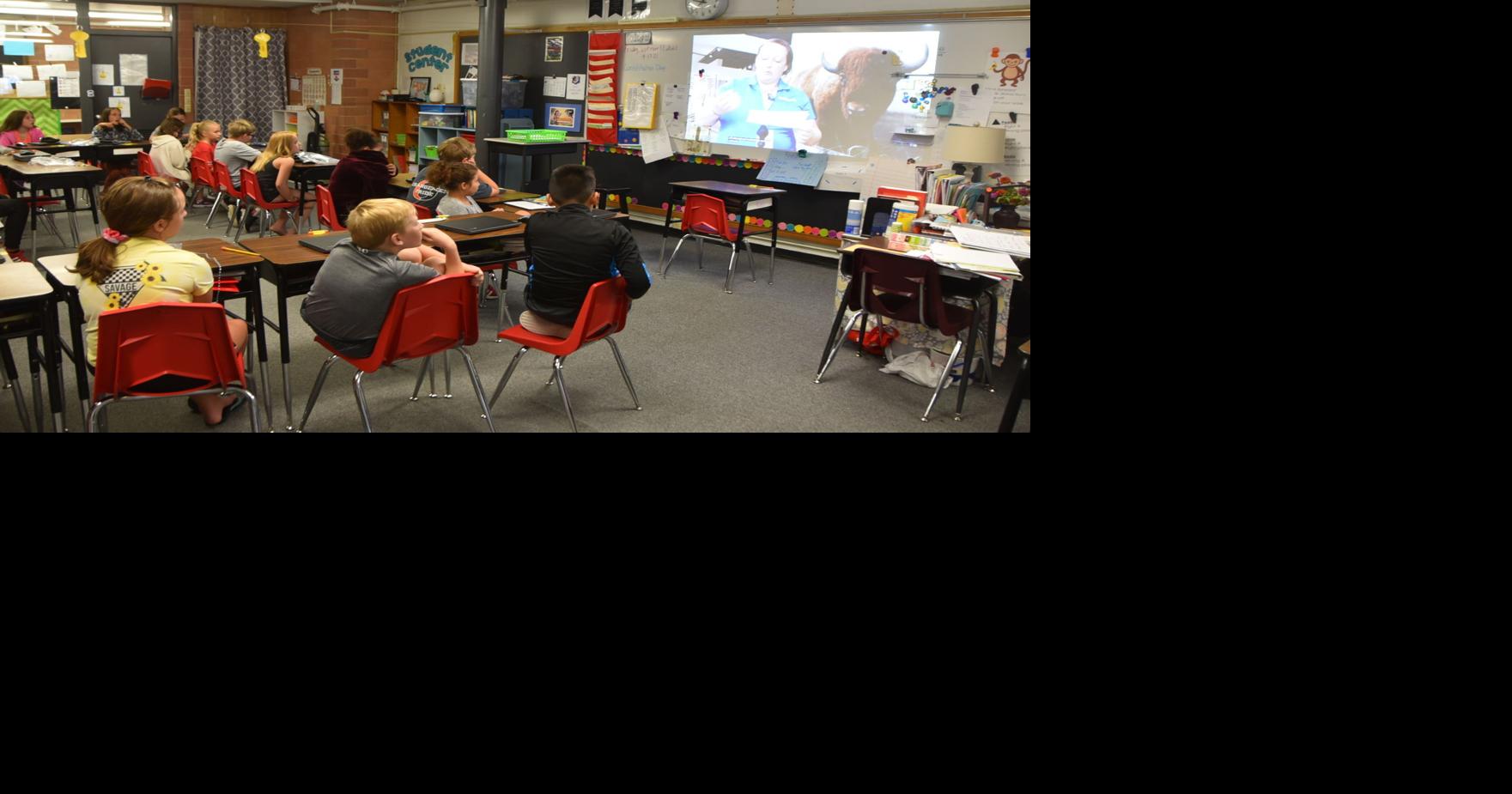 Stoddard fourth graders learn about Constitution Day