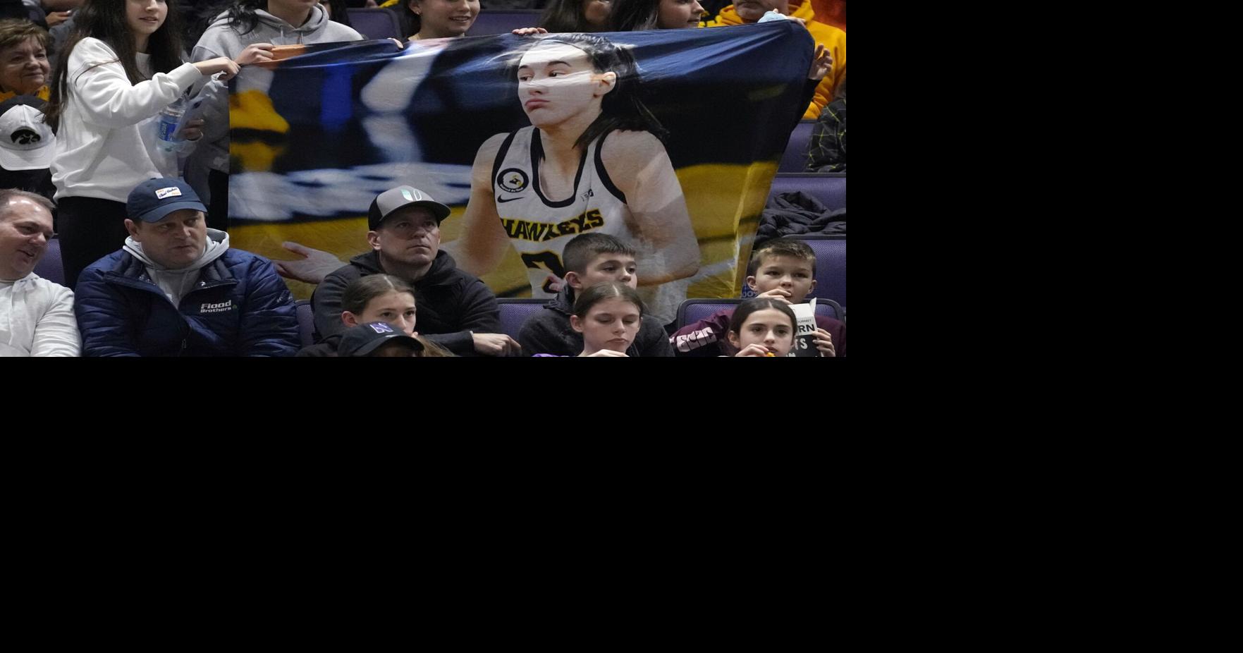 Iowa's Clark moves into 2nd on the career scoring list