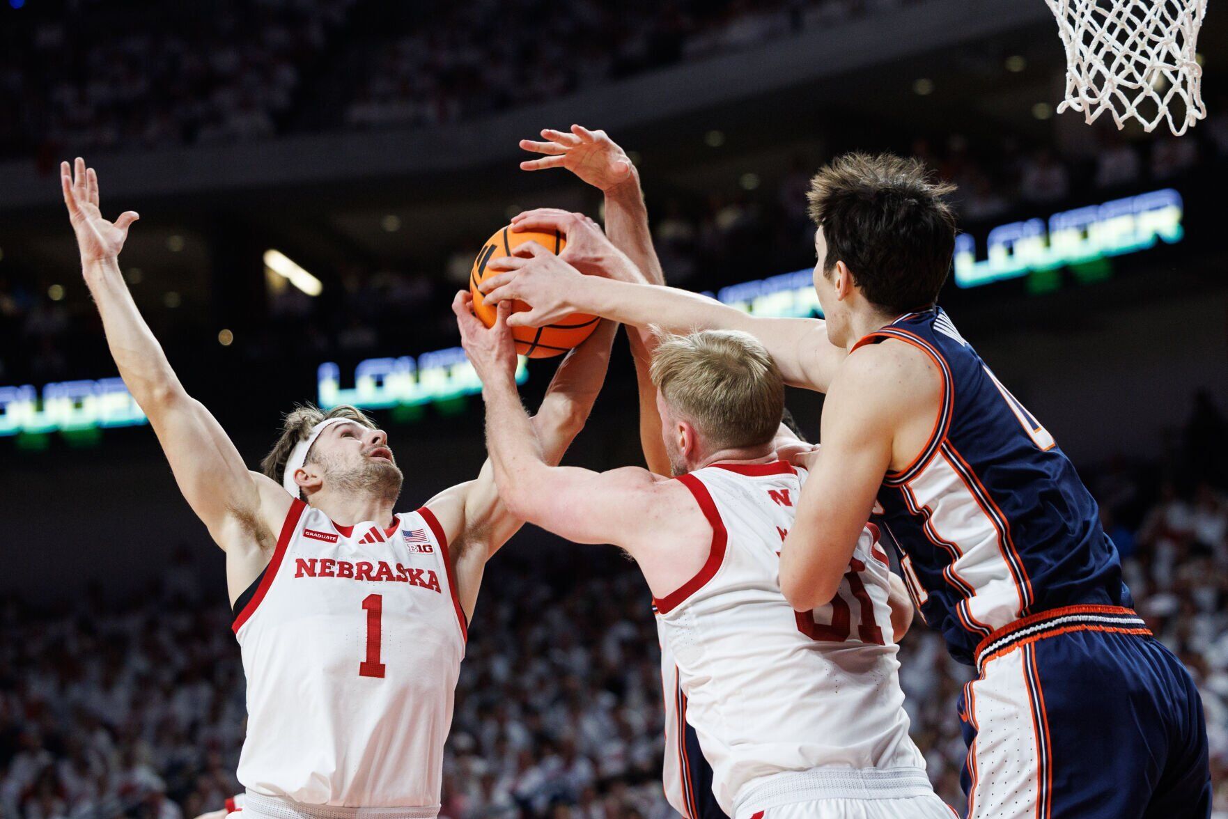 Nebraska basketball stalls against Illinois