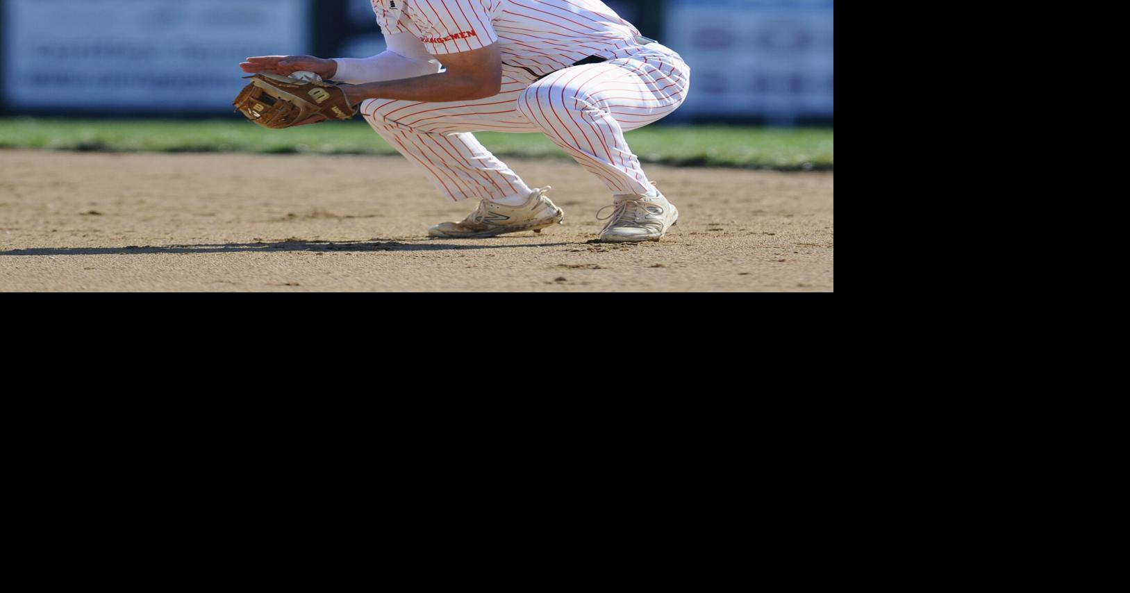 Beatrice falls to Norris in season opener