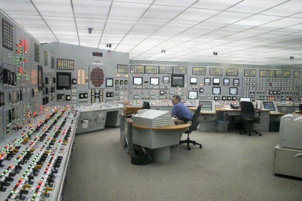 Workers repair hydrogen leak at Cooper Nuclear power plant