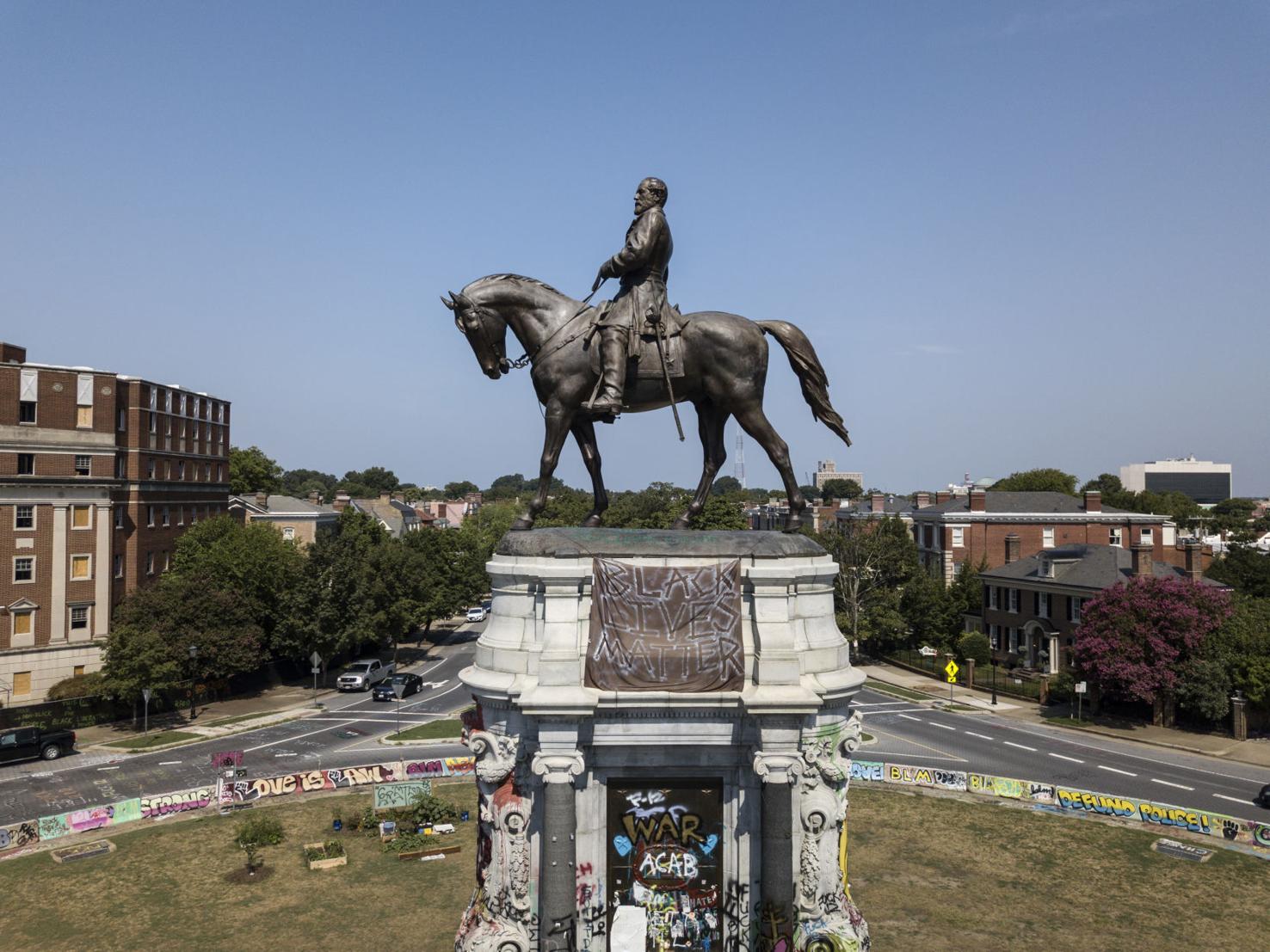 An 1887 time capsule was placed under the Lee statue in Richmond ...
