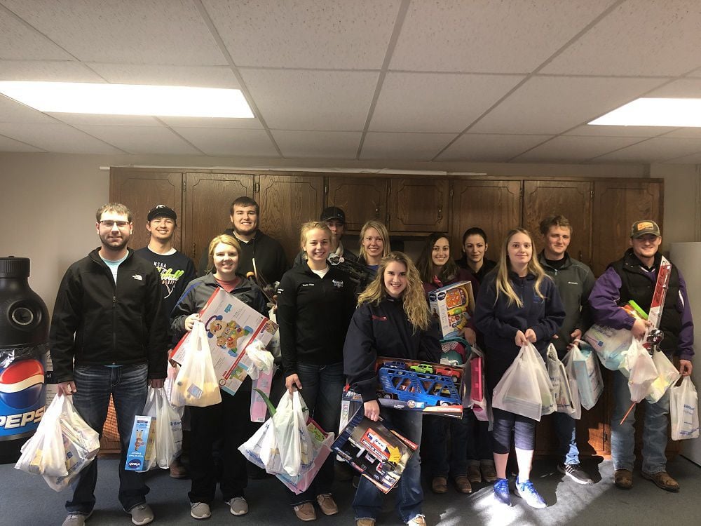SCC ag students raise money for area children