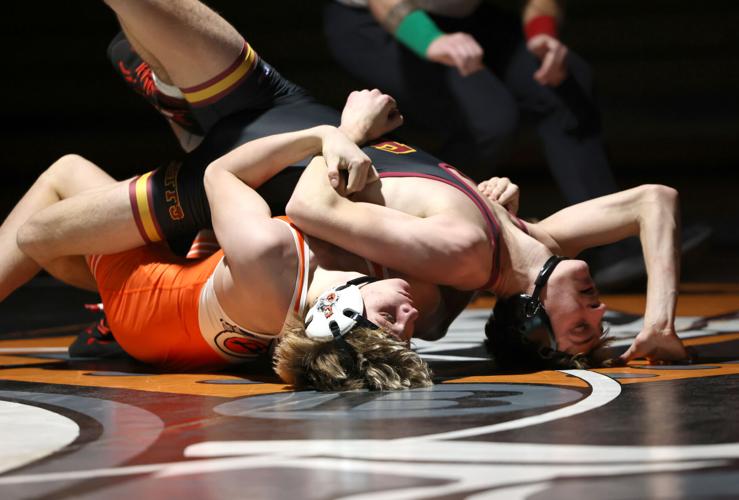 Orangemen wrestlers take down Fairbury