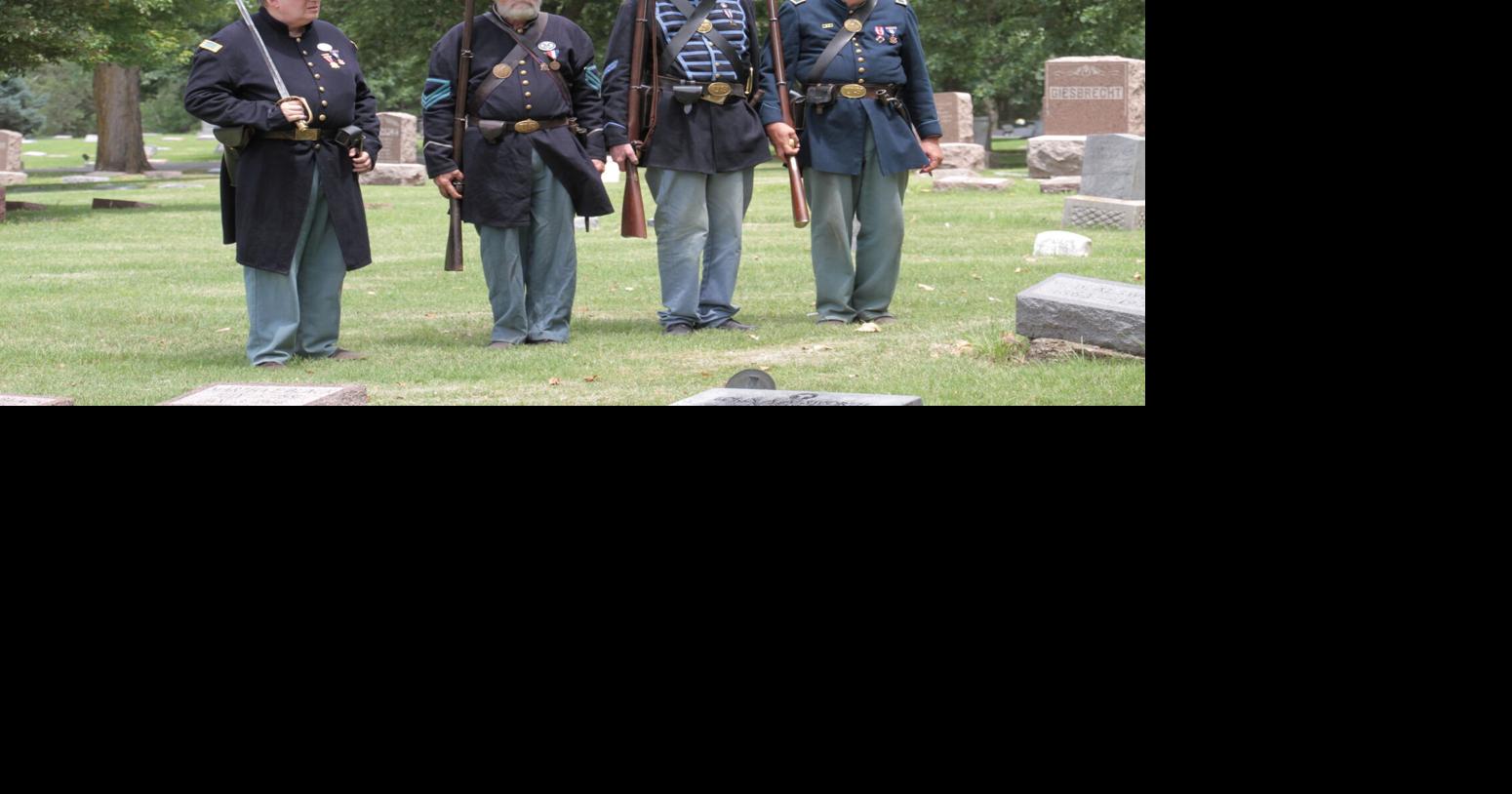 DAR and SAR plan ceremonies during Homestead Days