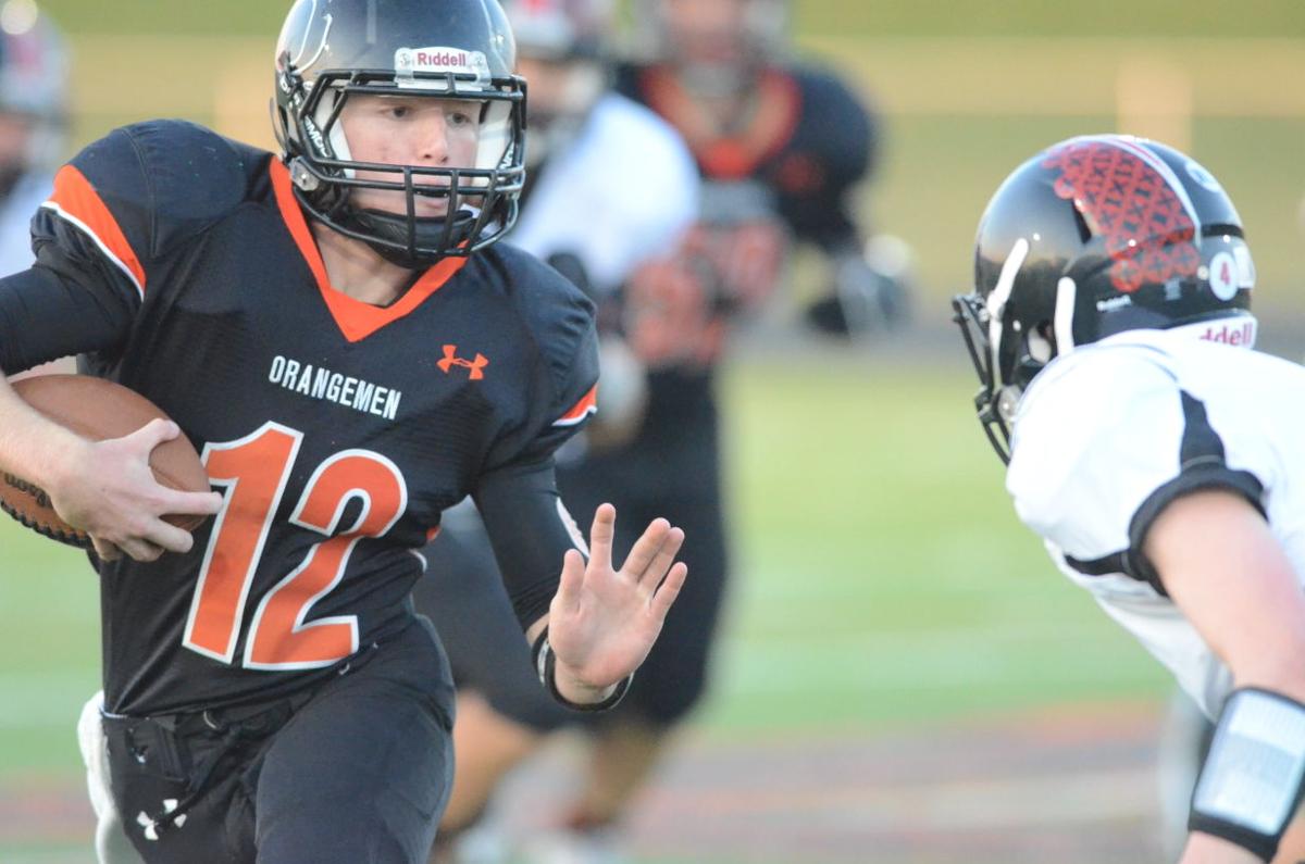 Beatrice Football vs. Mount Michael | Sports | beatricedailysun.com