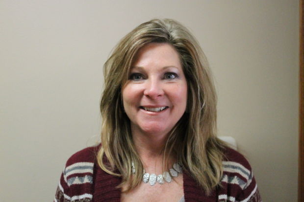 Manes finds her niche in insurance