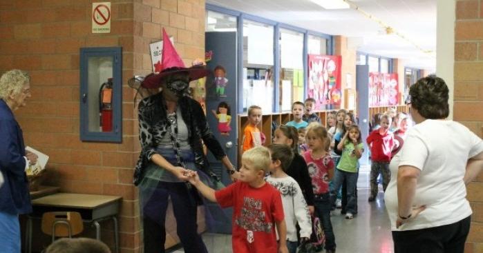 Stoddard staff spook students