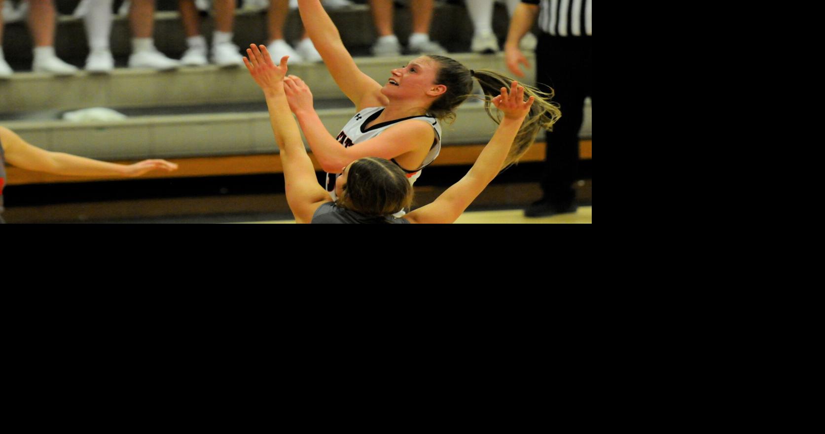 Big runs lift Lady O over Crete in home opener