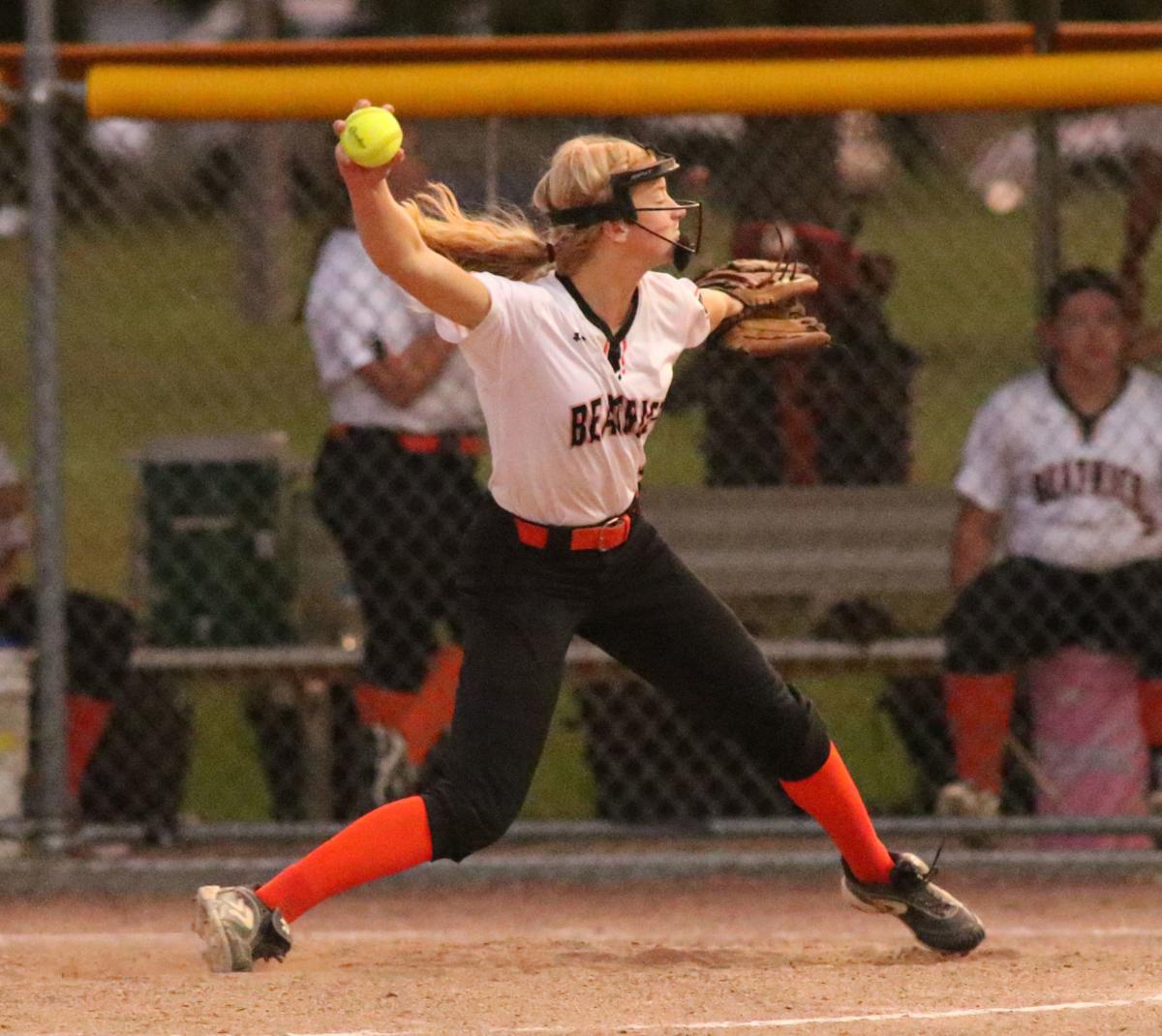 BHS softball falls to No. 5 York | Prep Sports | beatricedailysun.com