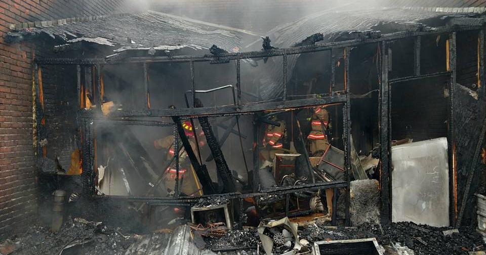 Beatrice Fire and Rescue responds to downtown Fairbury blaze